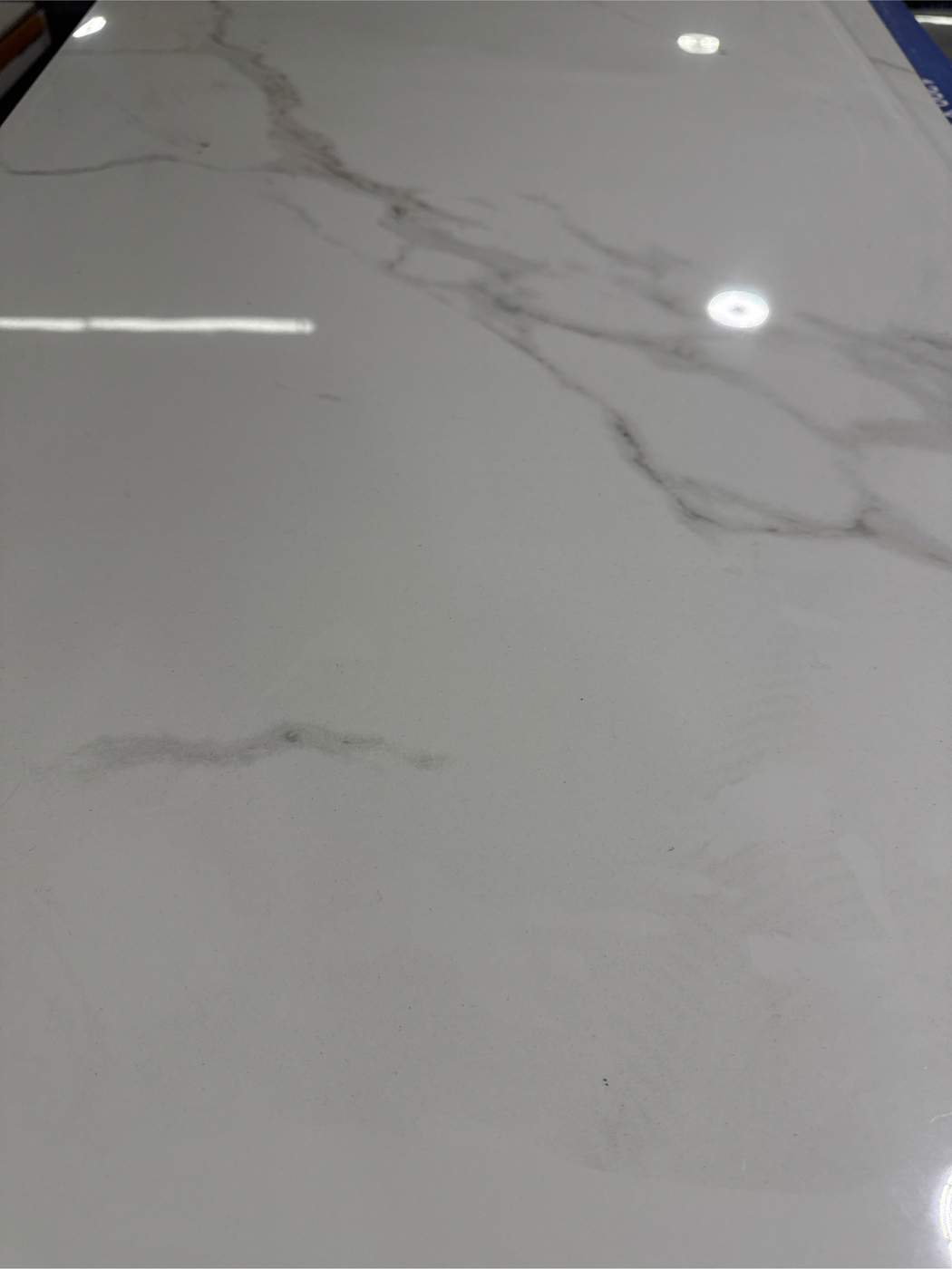 ARIC WHITE GLOSSY 24x48 SHIVAM