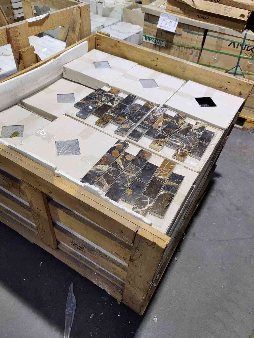 MICHAEL ANGELO MOSAIC BLACK MARBLE 2x4