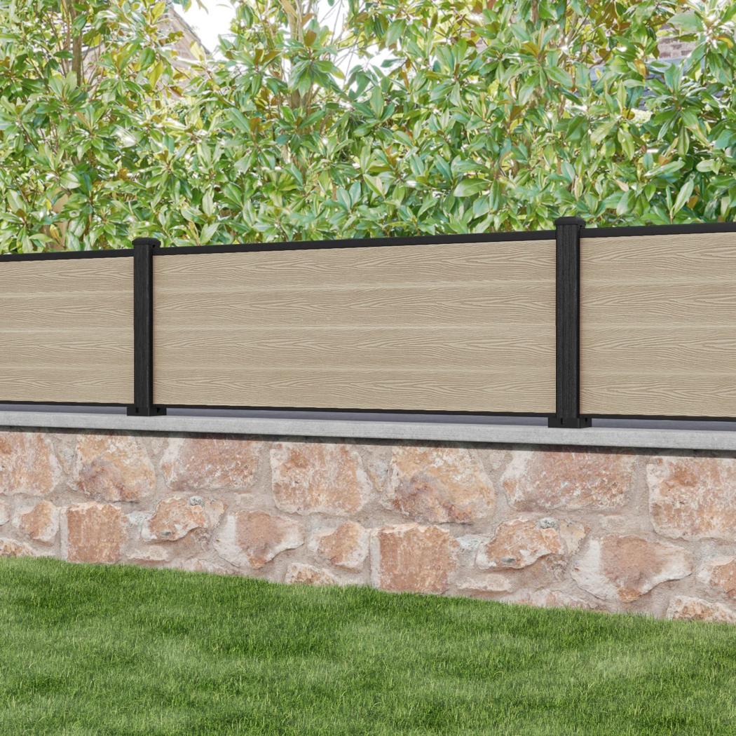 COMPOSITE FENCE SLAT OAK